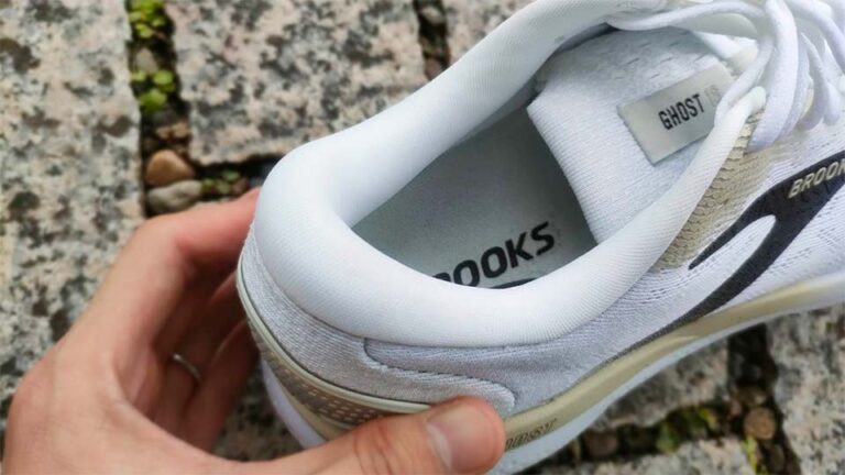 【Brooks】ゴースト16 レビュー│DNA LOFT v3に移行してクッション性が向上 – Unattached Runner